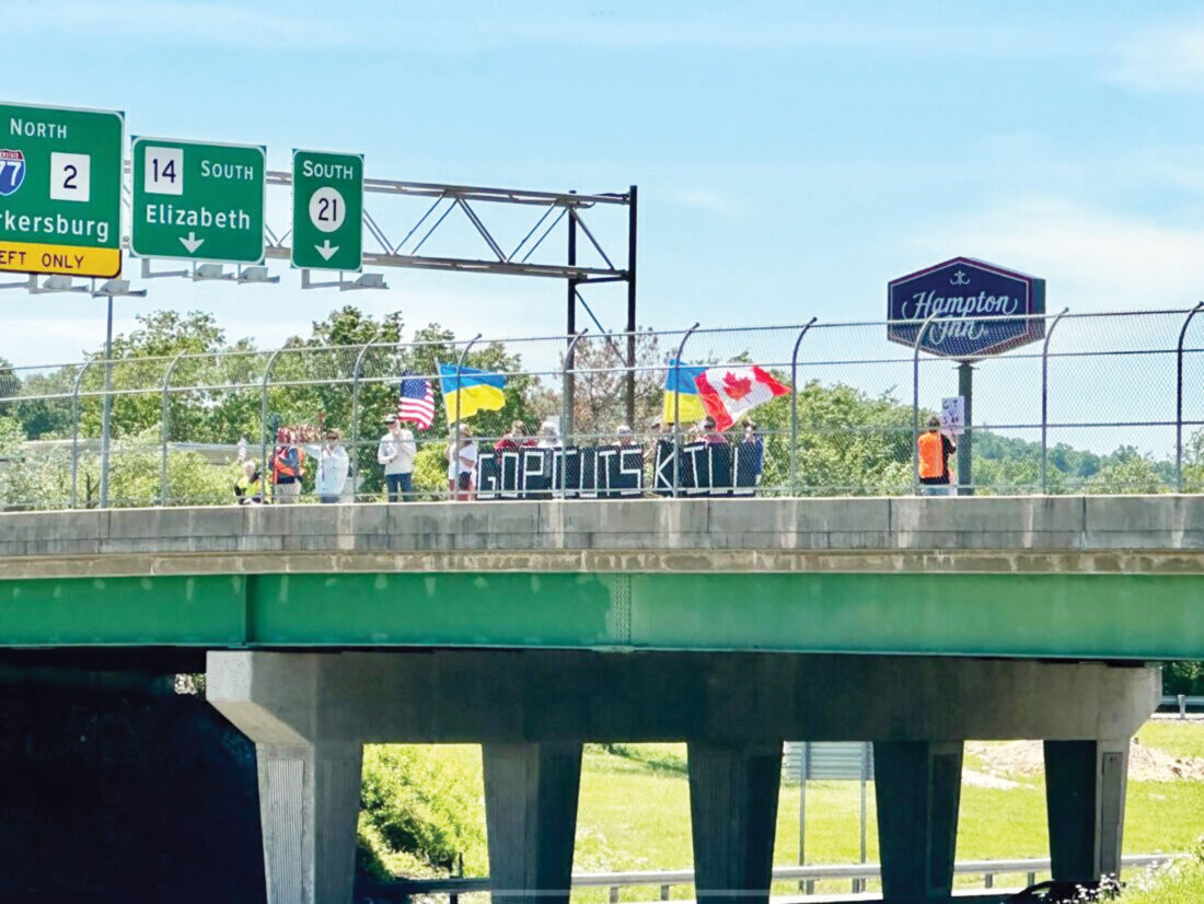 Picture This: Indivisible MOV Protests | News, Sports, Jobs - News and ...